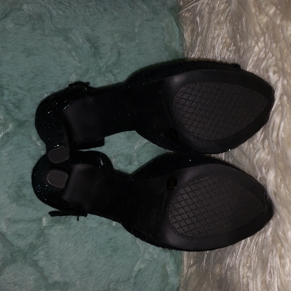 Jessica Simpson | Shoes | Jessica Simpson Beeya Green Sparkly Platform ...